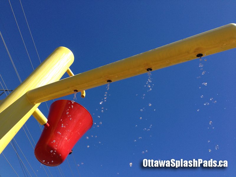 CENTERPOINTE PARK Splash Pad - Ottawa Splash Pads.ca