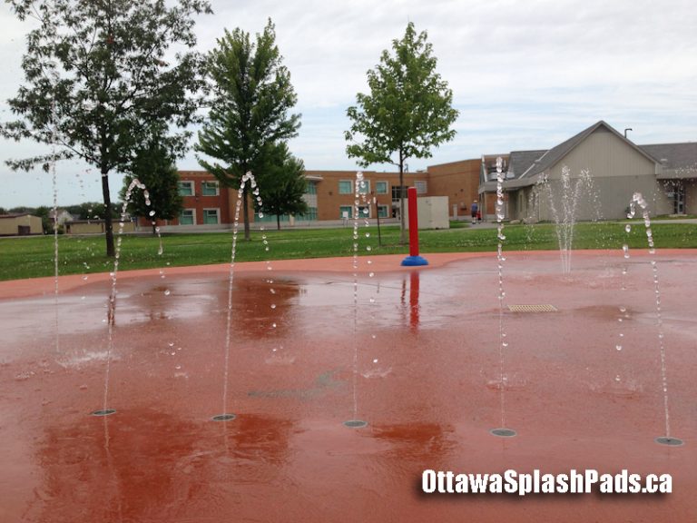 STONECREST PARK Splash Pad - Ottawa Splash Pads.ca